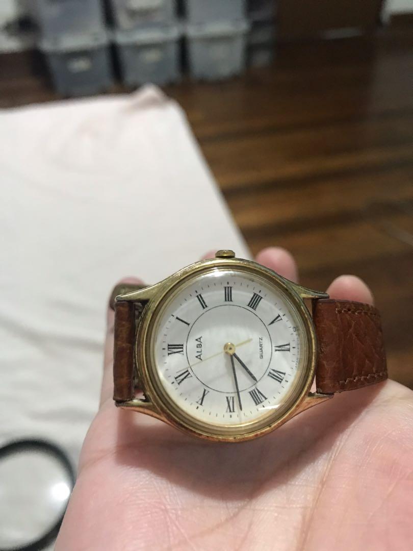 Authentic Alba Vintage Ladies Watch, Women's Fashion, Watches ...