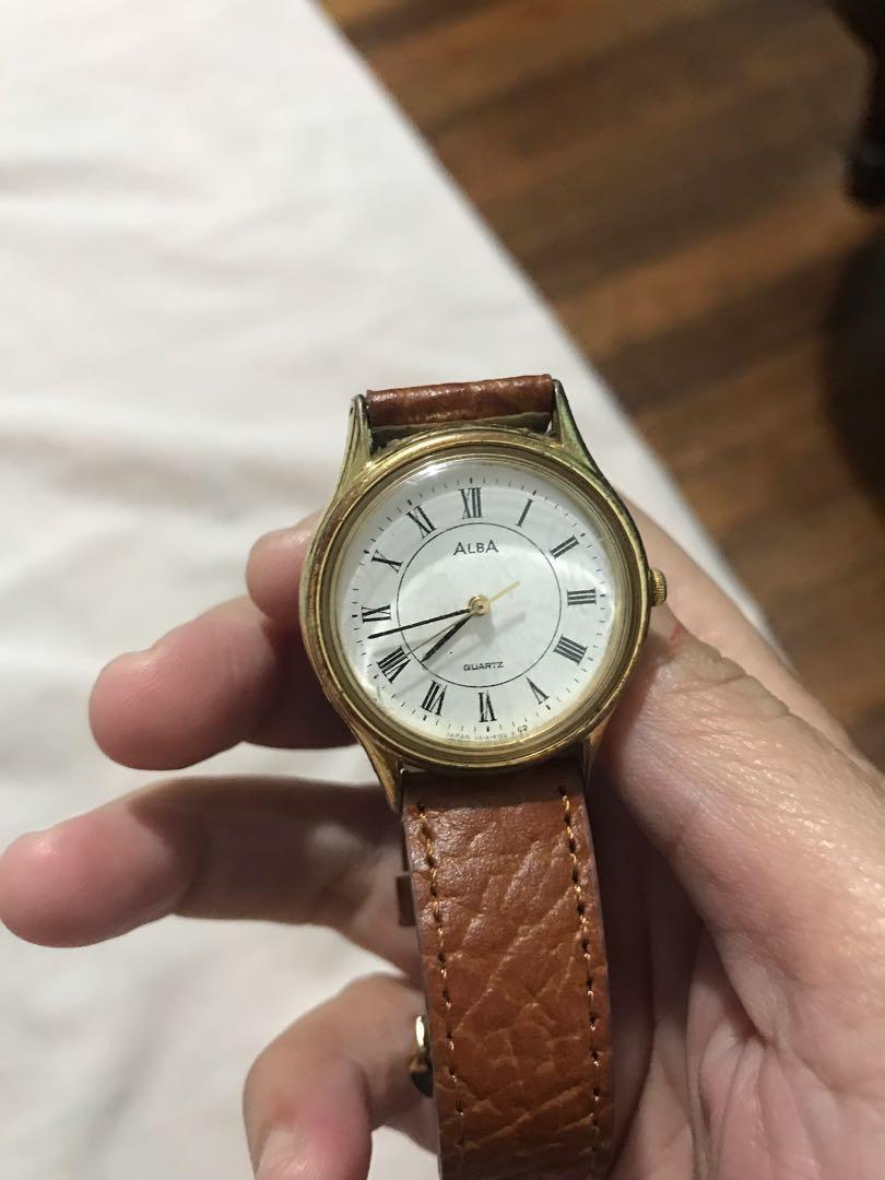 Authentic Alba Vintage Ladies Watch, Women's Fashion, Watches ...