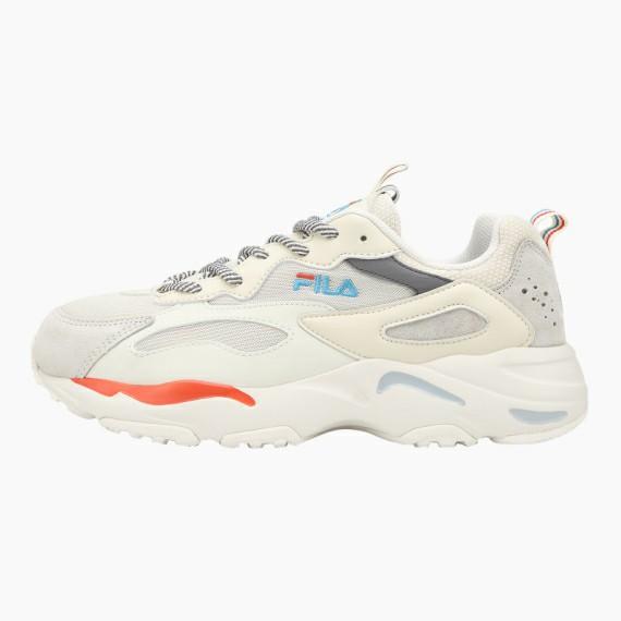 Fila Ray Tracer, Fesyen Wanita, Sepatu di Carousell