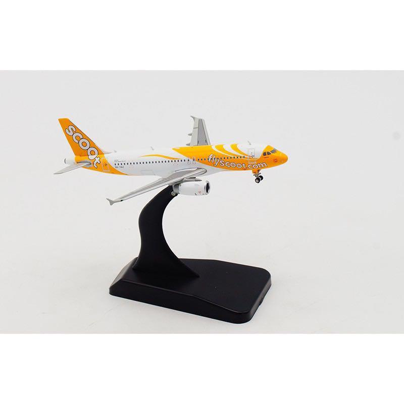 Flyscoot 1:400 10cm A320 100% aircraft model 9V-TAZ Material: Diecast ...