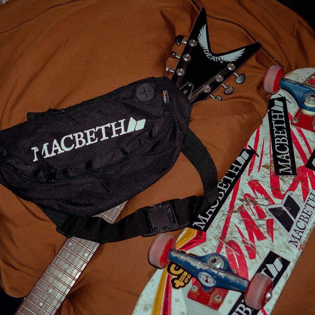 Macbeth Belt Bag, Men's Fashion, Bags, Briefcases on Carousell