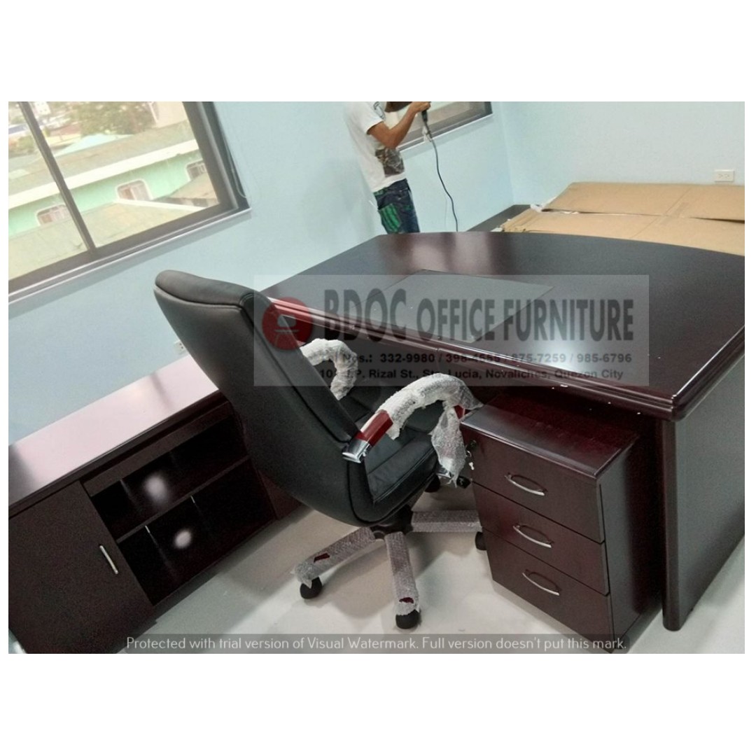 Office Tables " Customized Executive Office Tables " Office Partition ...