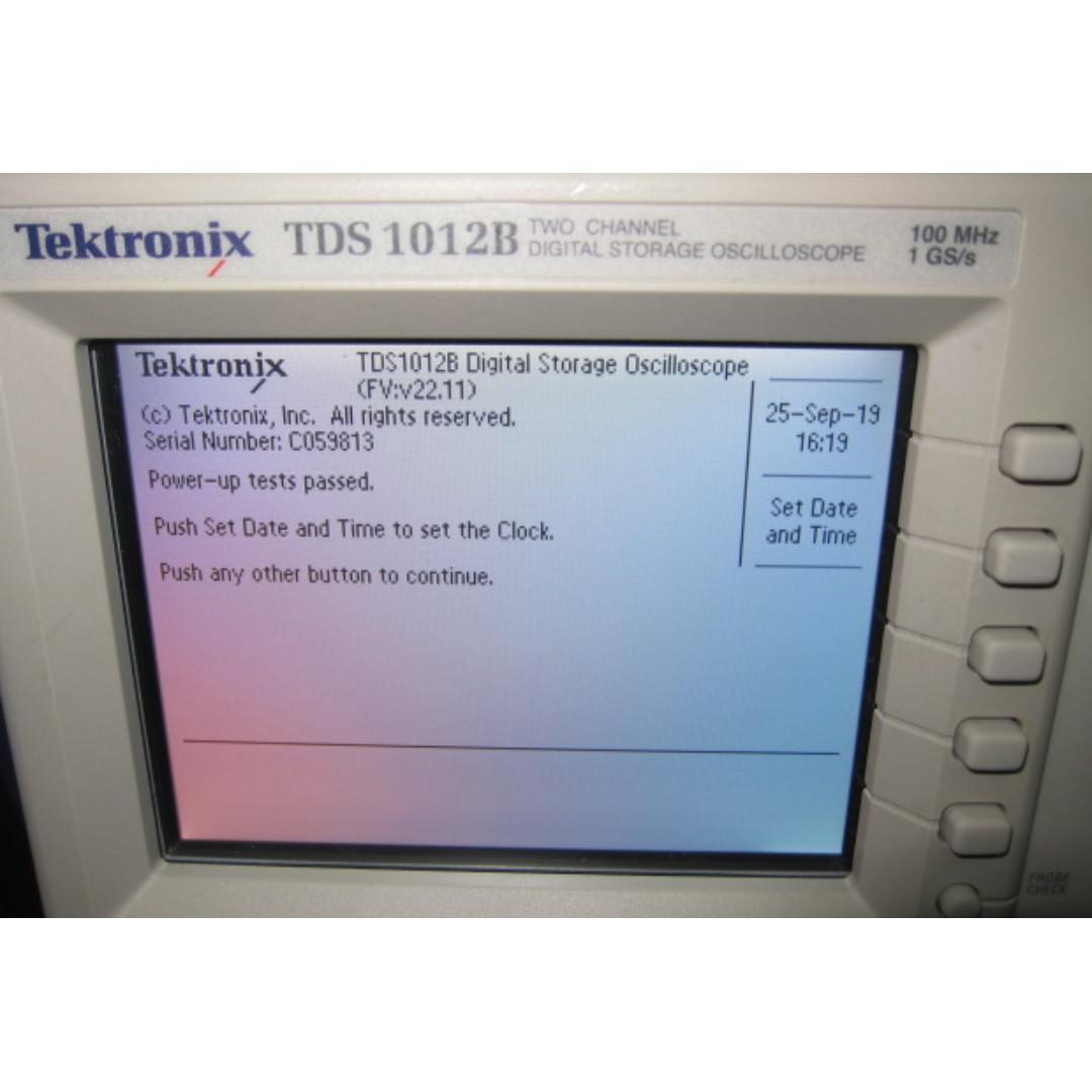 Tektronix TDS1012B or Tektronix TDS224 or Tektronix TDS220 100MHz 1GS/s ...
