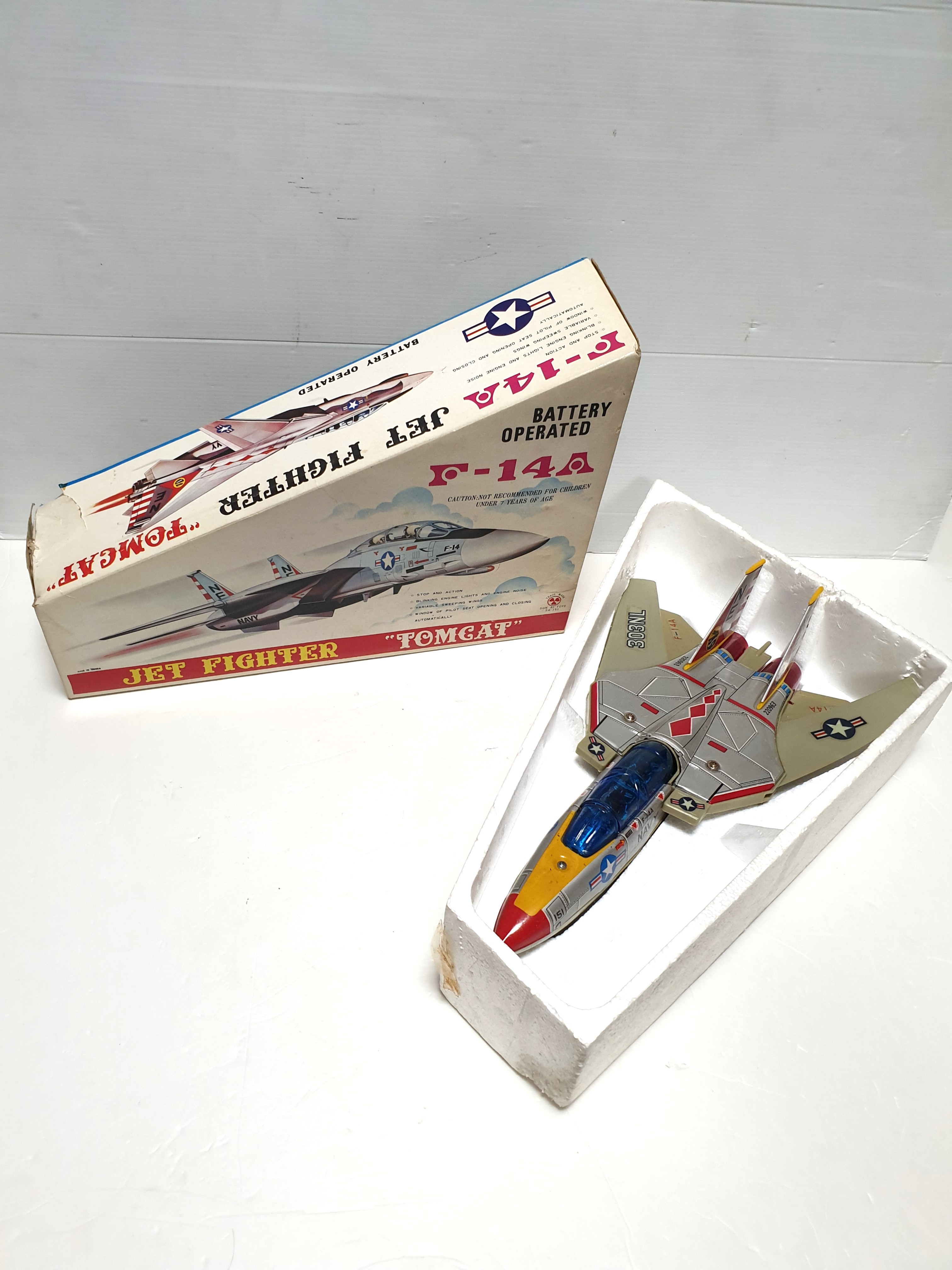 F14 TOMCAT BATTERY OPERATED TIN TOY PLANE, Hobbies & Toys, Toys & Games ...