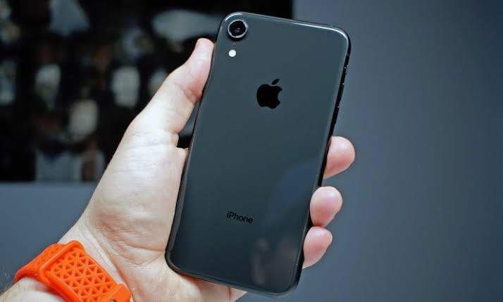 iPhone XR 128GB Space Gray 2nd hand Smart, Mobile Phones & Gadgets ...