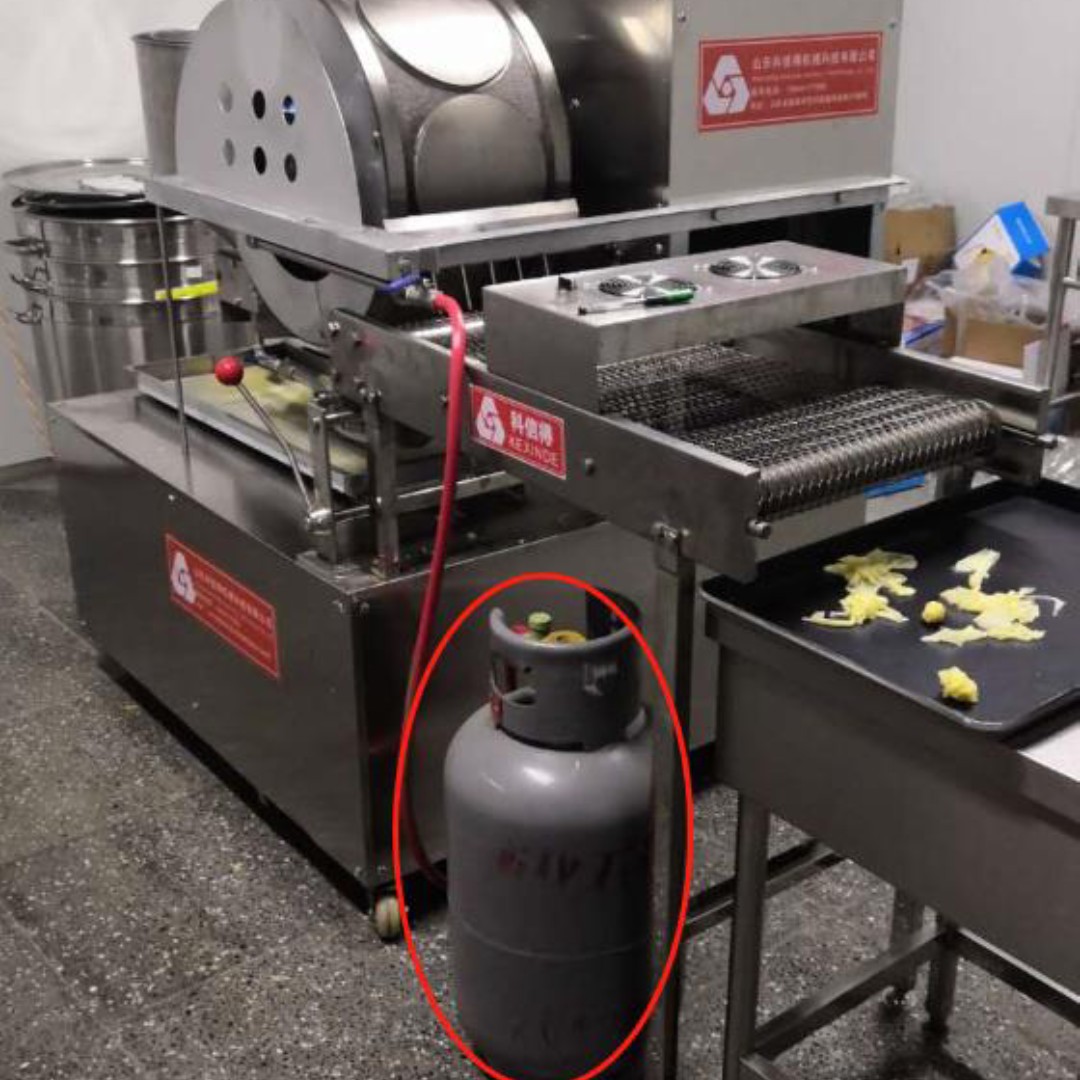 lumpia wrapping machine, TV & Home Appliances, Kitchen Appliances, Ice ...