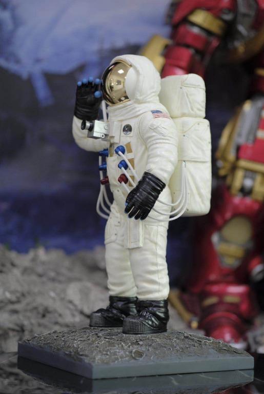 Nasa 1/4 Astronaut Ad Astra cosmonaut space person figure toy statue ...