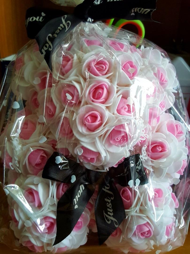 Mixture Rose Crafts Bear, Design & Craft, Handmade Craft on Carousell