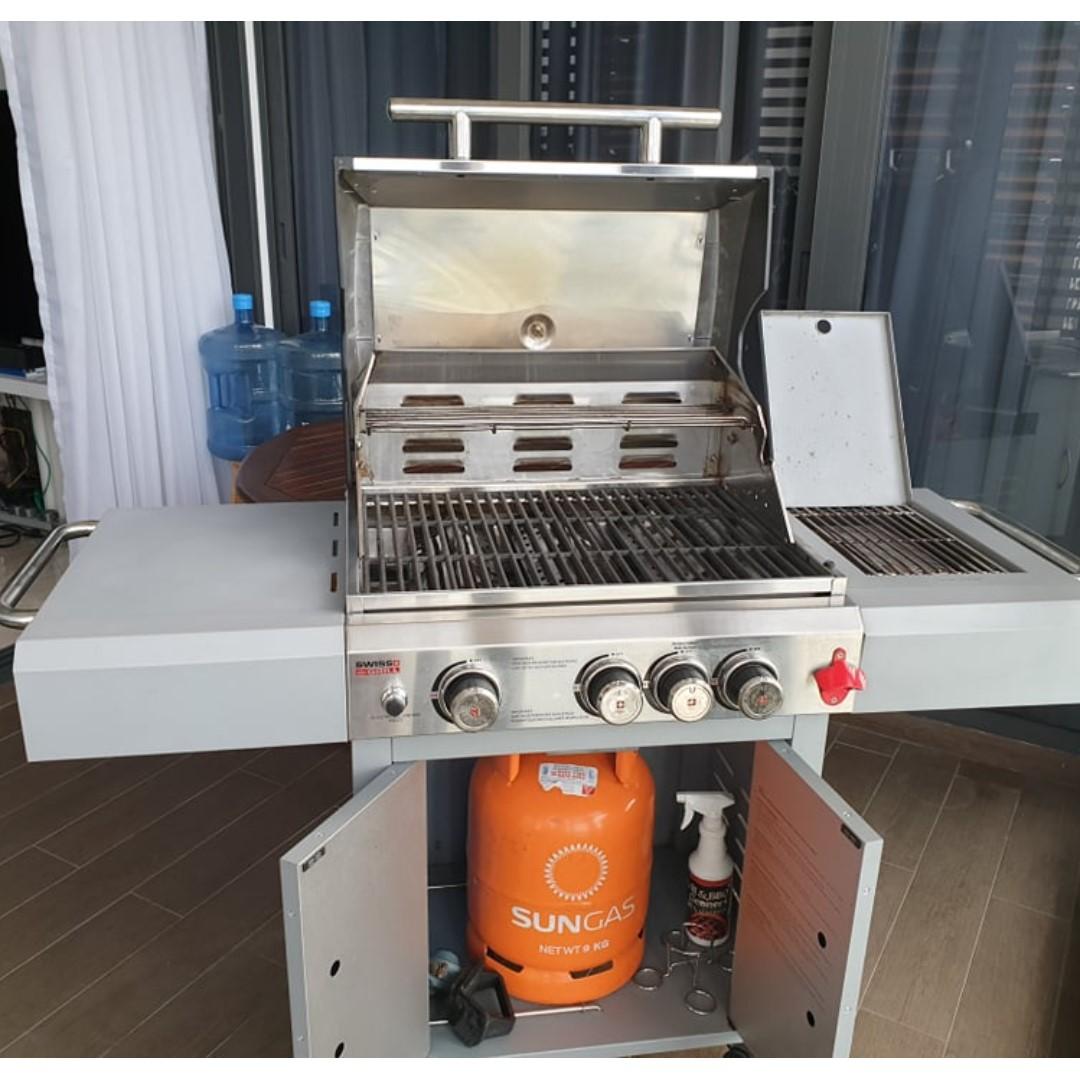 Premium Brand Swiss Grill 3 Burner With Side Burner BBQ, Everything ...