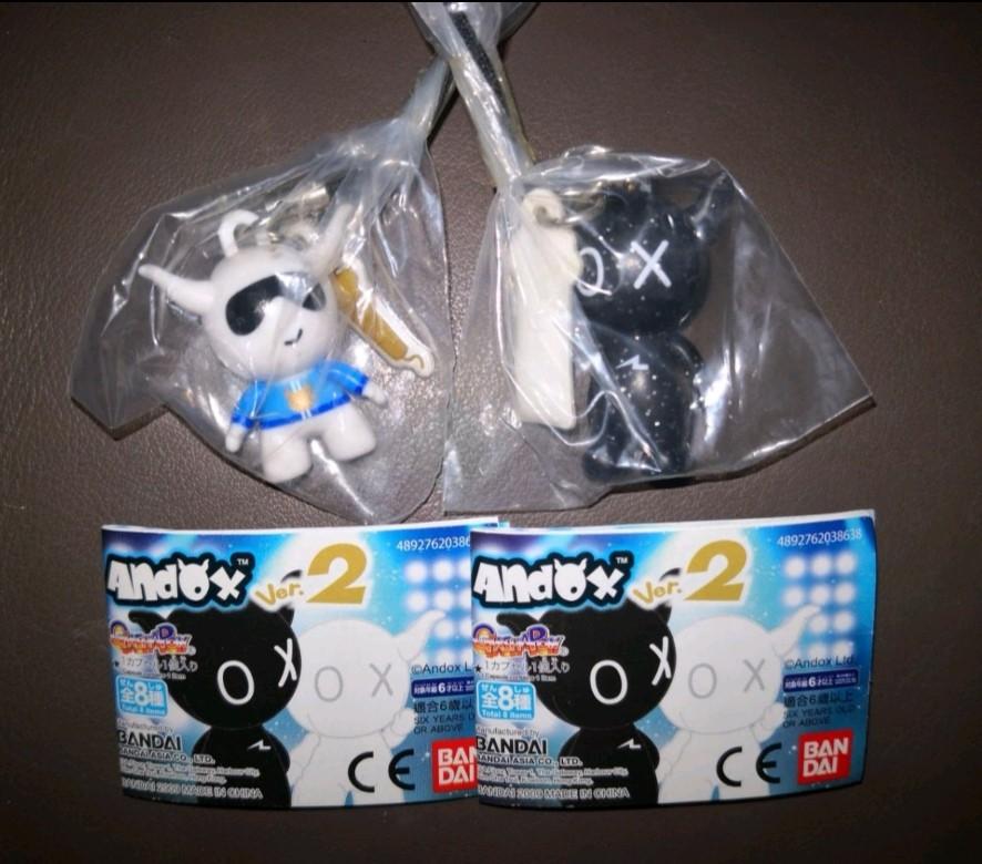 全新 BANDAI ANDOX Ver.2 劉德華 黑仔 扭蛋 HIP HOP 及 SPECIAL BOX 黑色閃粉特別版 (2款), 興趣及遊戲, 玩具 & 遊戲類 - Carousell