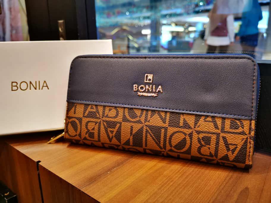 bonia wallet, Luxury, Bags & Wallets on Carousell