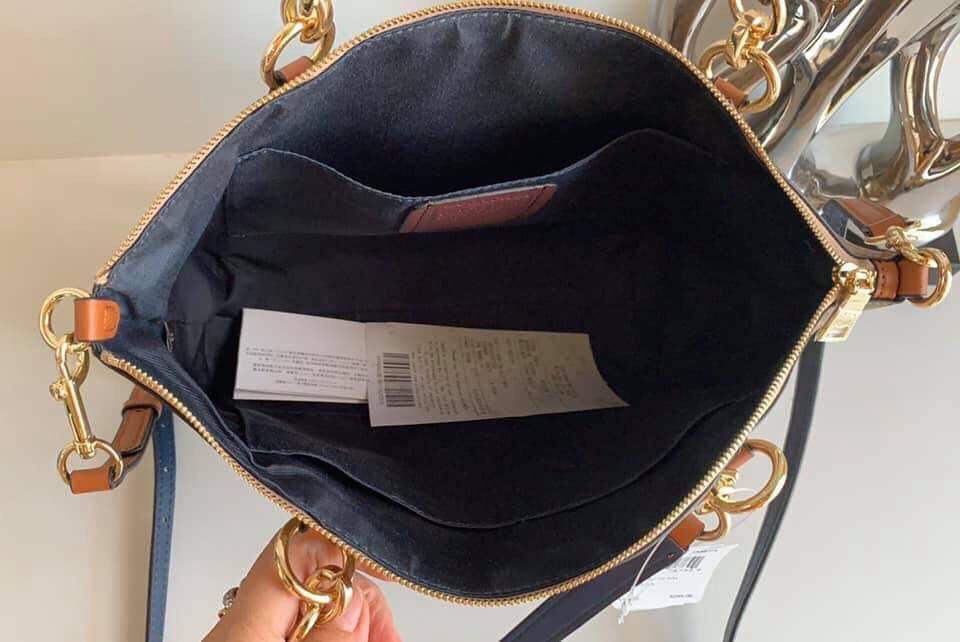 Coach Bag w/ gift receipt, Women's Fashion, Bags & Wallets, Purses ...