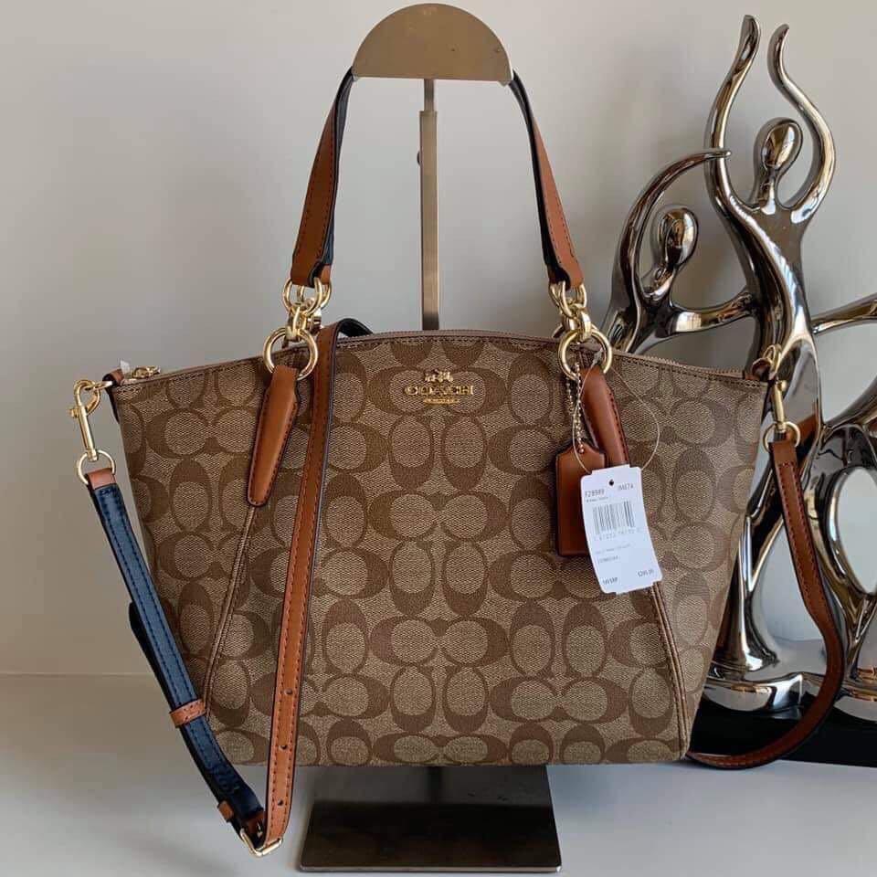 Coach Bag w/ gift receipt, Women's Fashion, Bags & Wallets, Purses ...