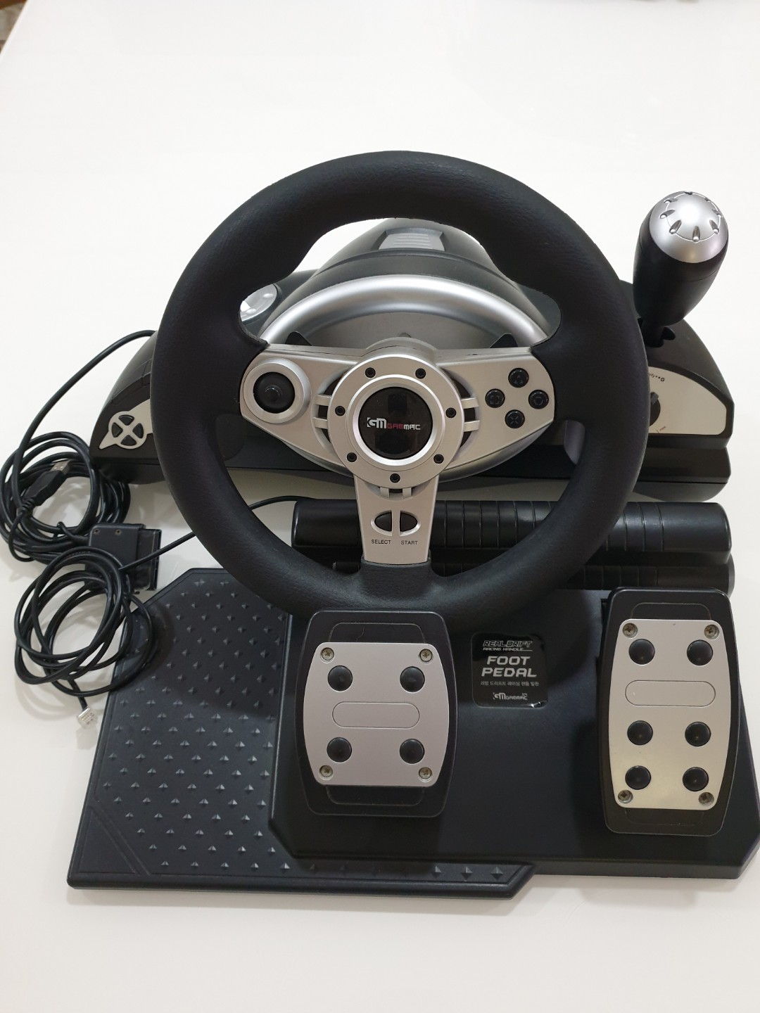 Gammac steering wheel controller (usb), Video Gaming, Gaming ...