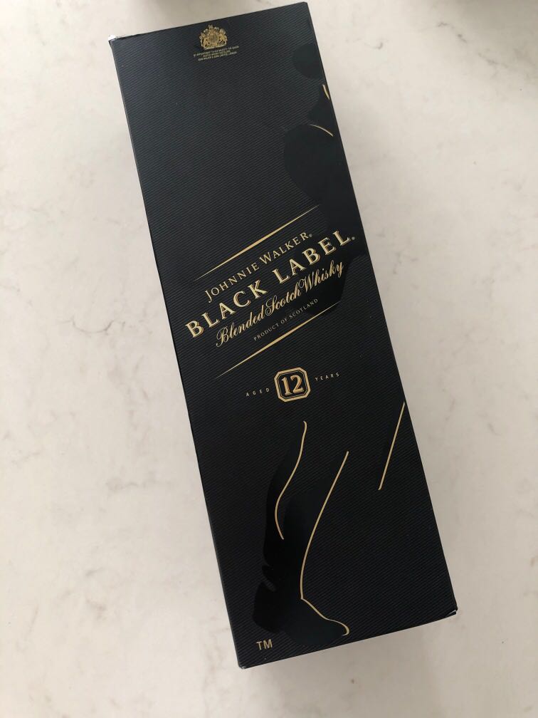 Johnnie Walker Black Label Aged 12 Years, Food & Drinks, Alcoholic ...