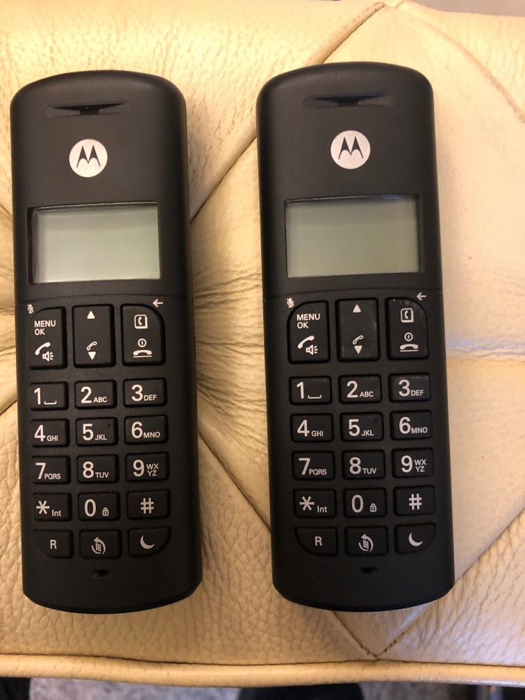 Motorola E202 Dual Digital Cordless Phone, Mobile Phones & Gadgets ...