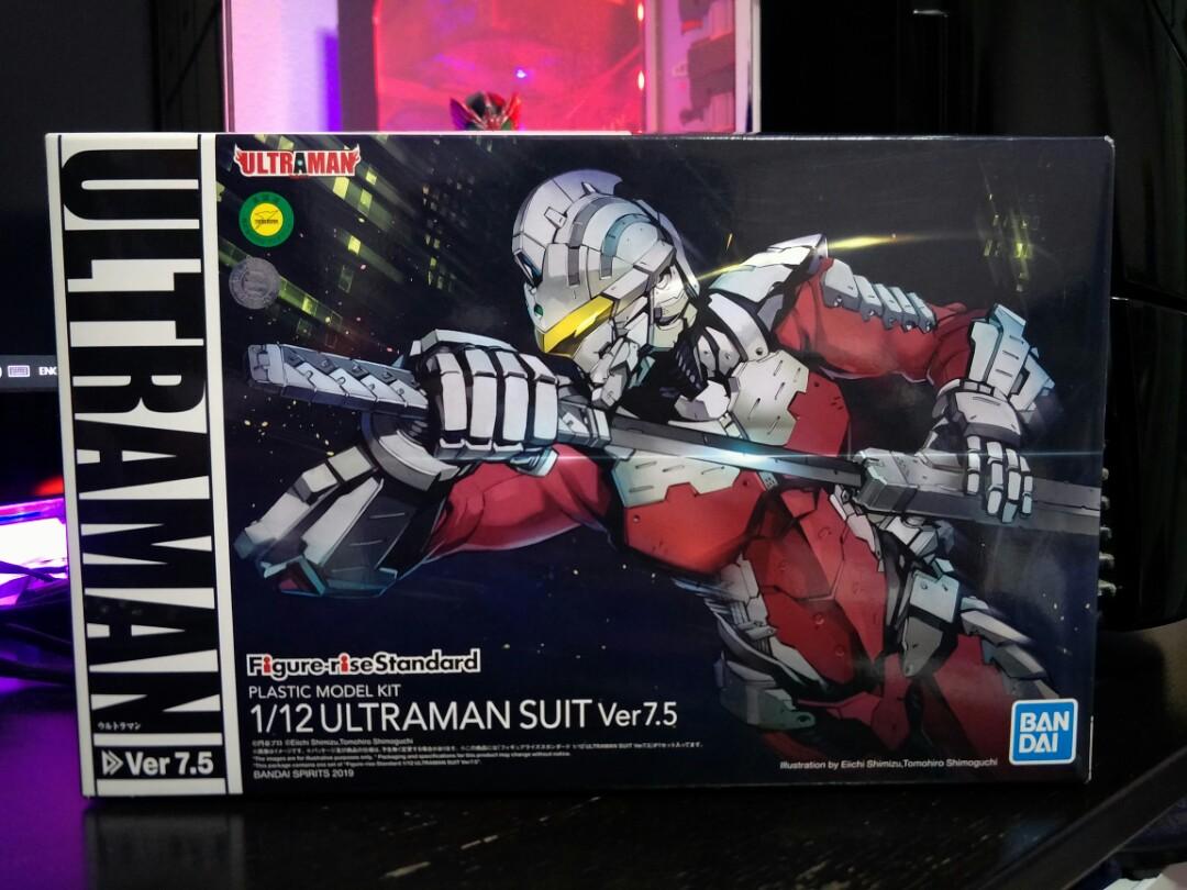 Ultraman Seven : Figure-Rise Standard 1/12 Ultraman Suit Ver 7.5 ...