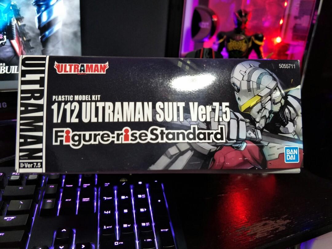 Ultraman Seven : Figure-Rise Standard 1/12 Ultraman Suit Ver 7.5 ...