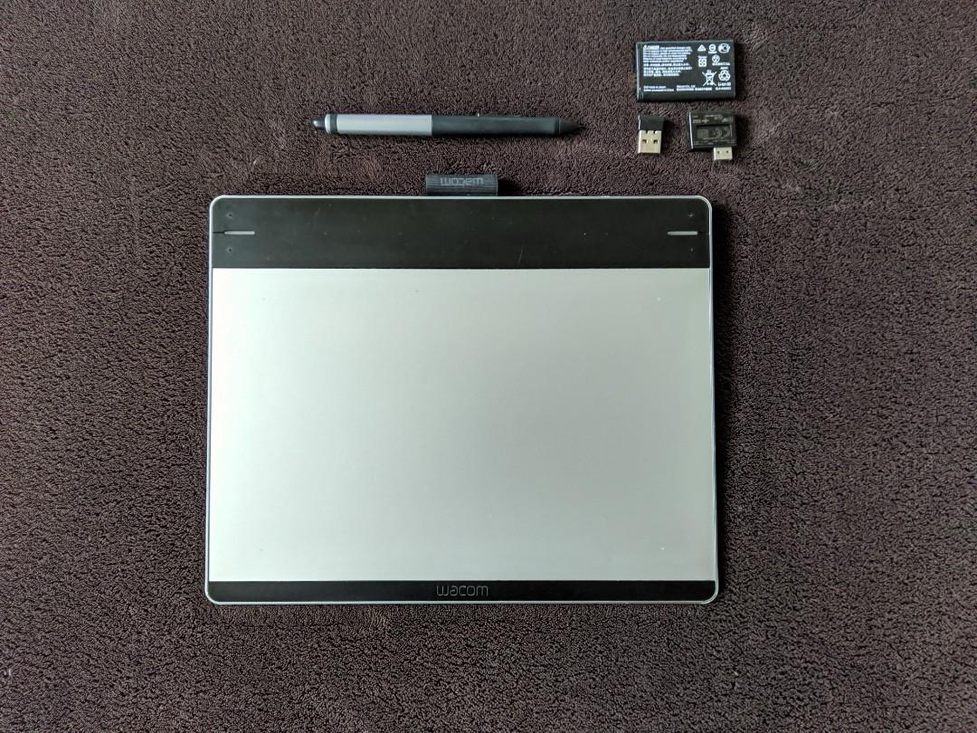 Wacom Intuos Pen and Touch Medium (CTH-680) w/ Wacom Wirless Kit ...