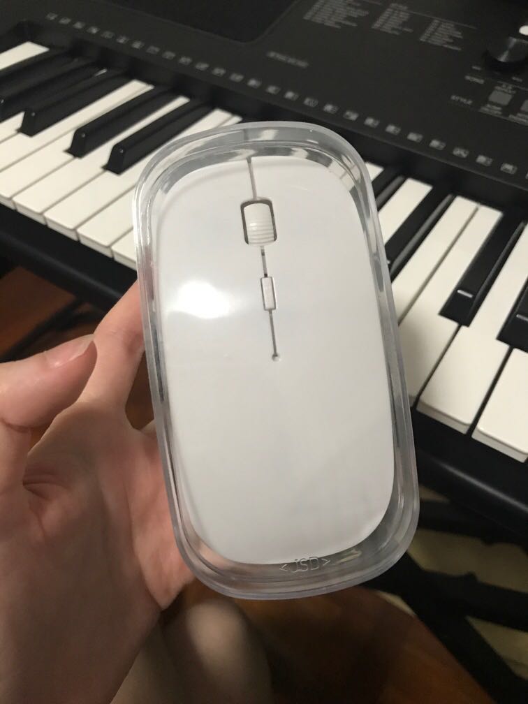 White Wireless Mouse, Computers & Tech, Parts & Accessories, Mouse ...