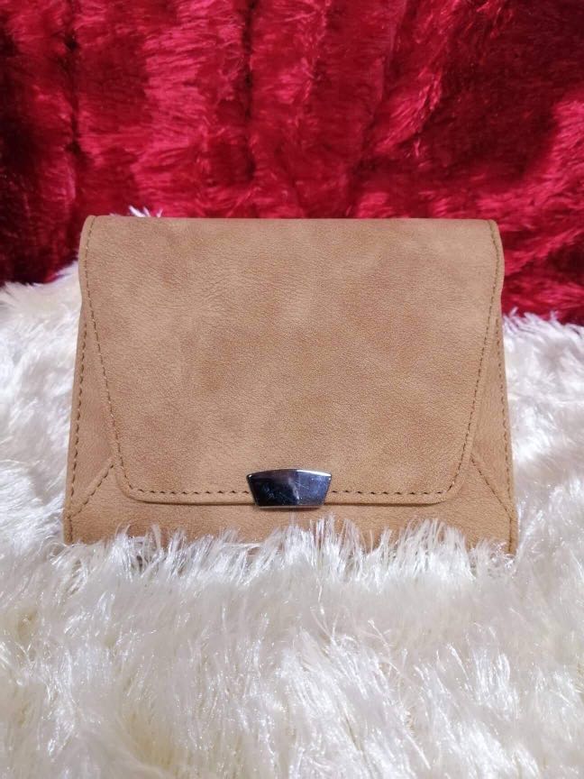 HowRU slim trifold Tan wallet, Women's Fashion, Bags & Wallets, Wallets ...