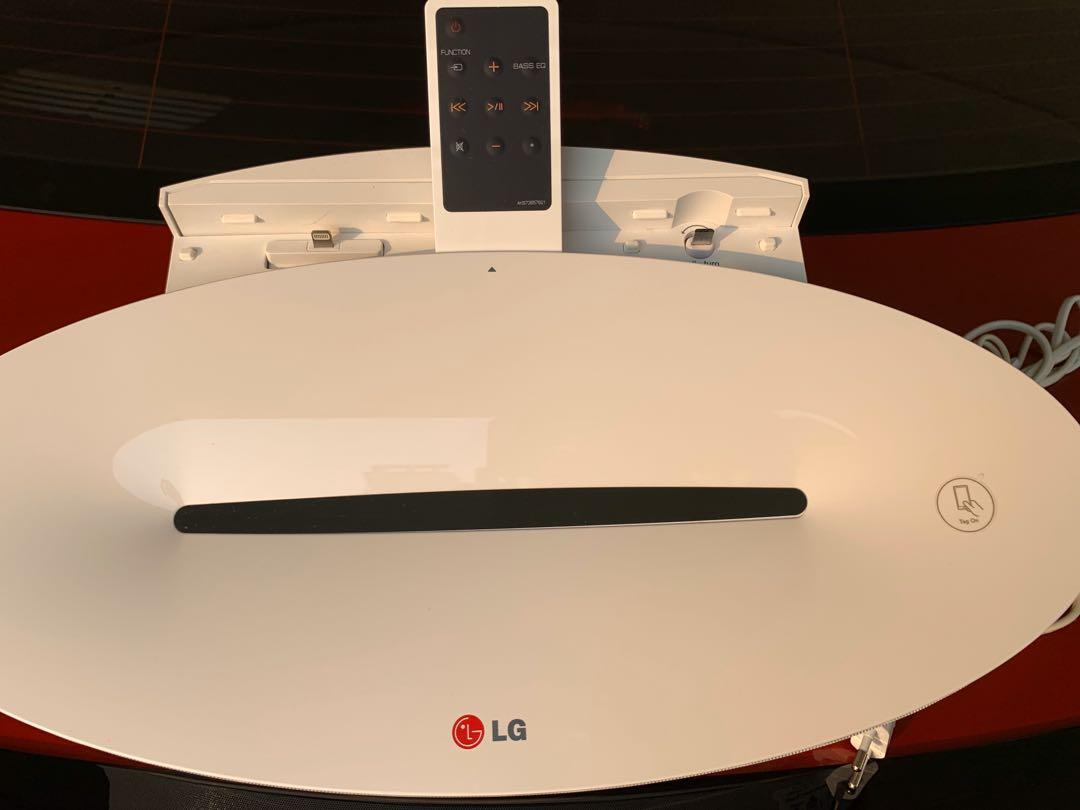 LG Docking Speaker. Duo Dock iOS & Android, Audio, Portable Audio ...
