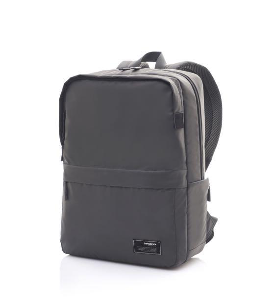 Samsonite Varsity Backpack II, Women's Fashion, Bags & Wallets ...