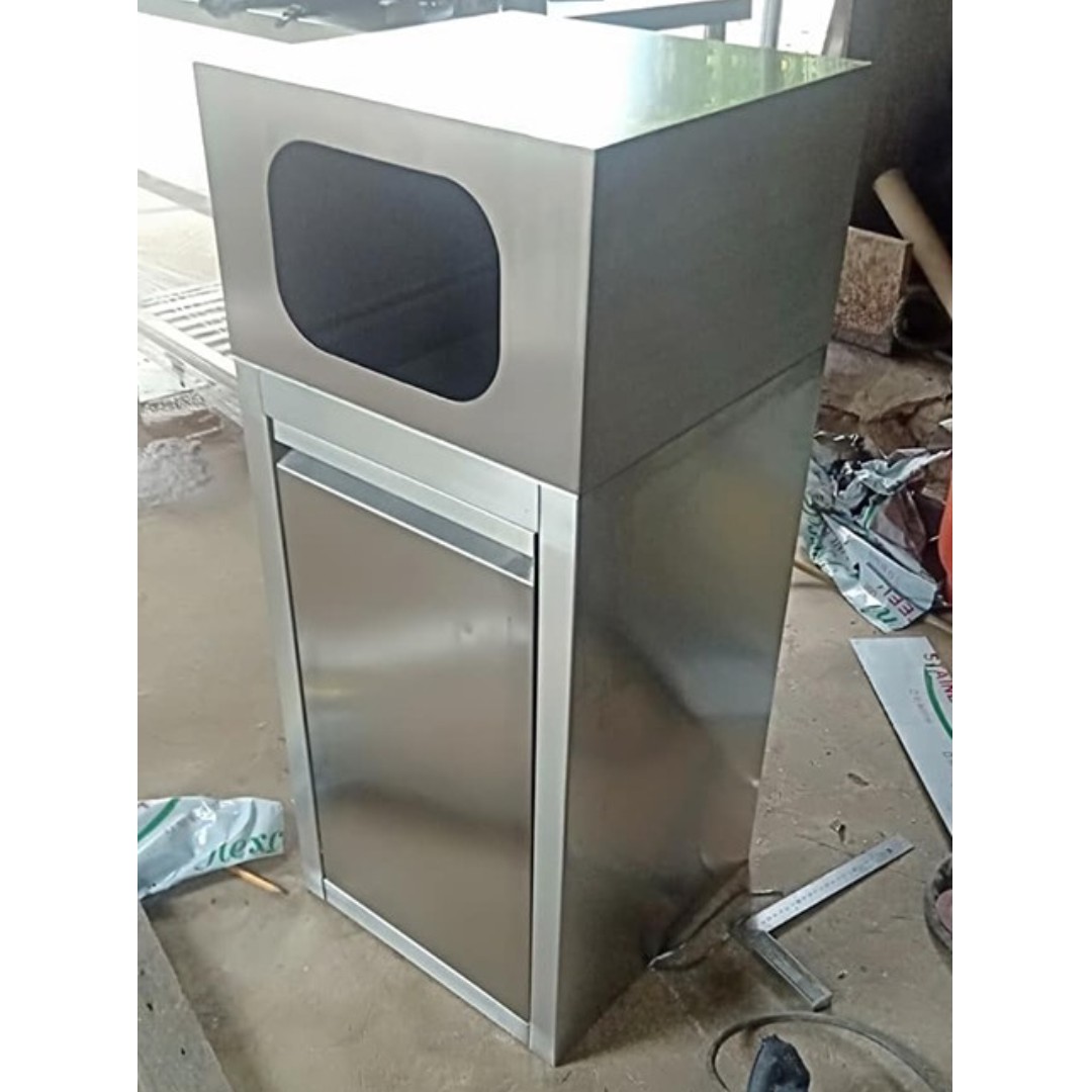 Stainless waste segregation, Furniture & Home Living, Home Improvement ...