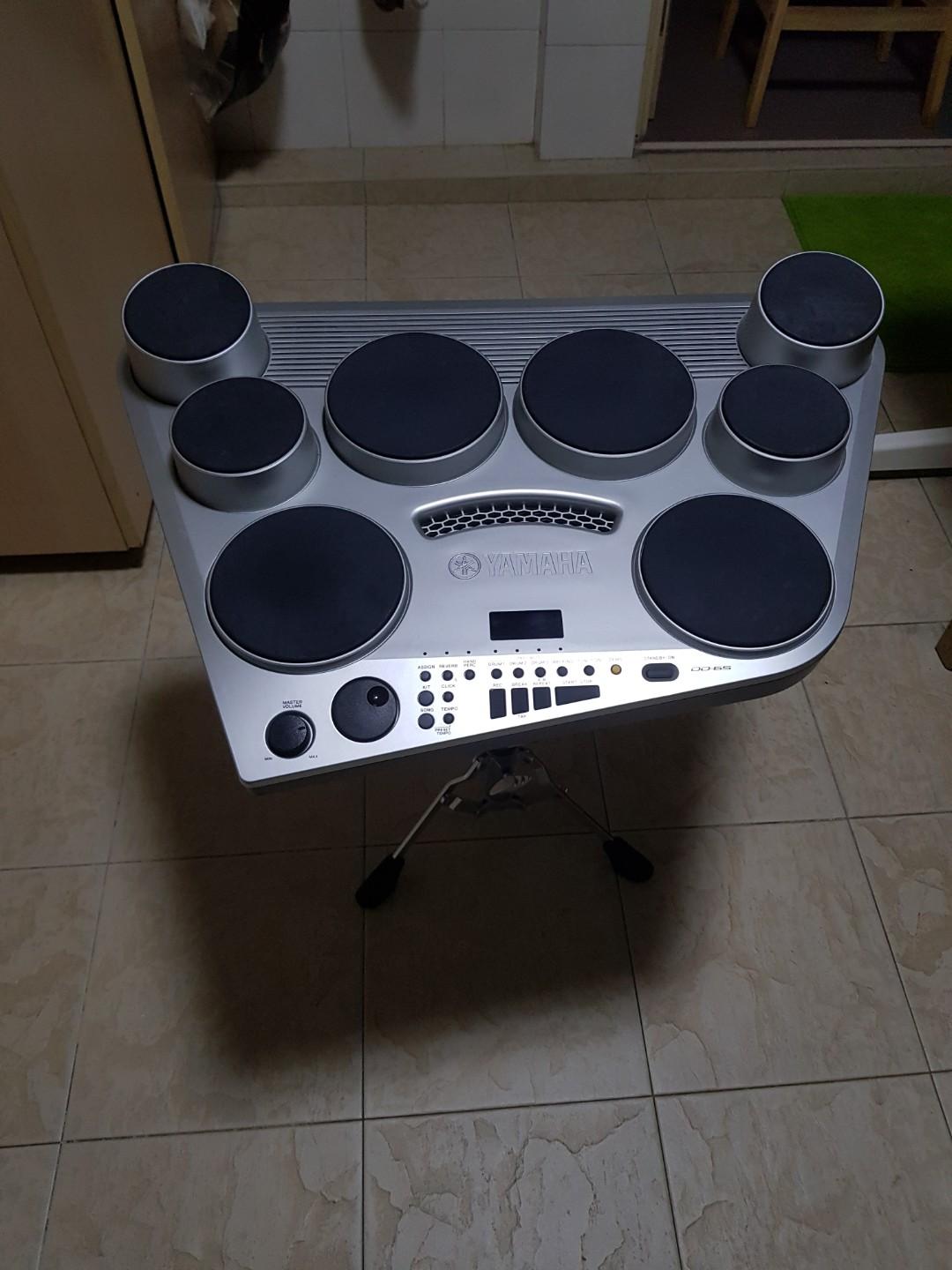 Yamaha DD65 Drum Pad c/w Yamaha Stand, Hobbies & Toys, Music & Media ...