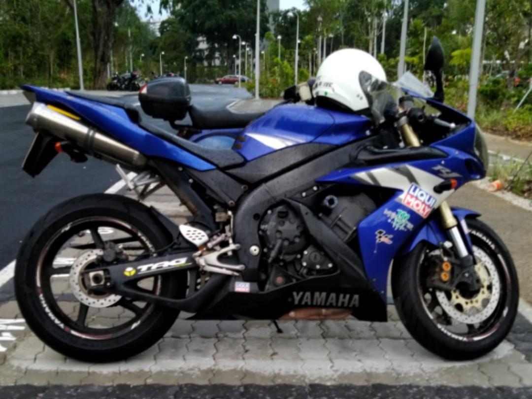 Yamaha yzf r1 2004, Motorcycles, Motorcycles for Sale, Class 2 on Carousell