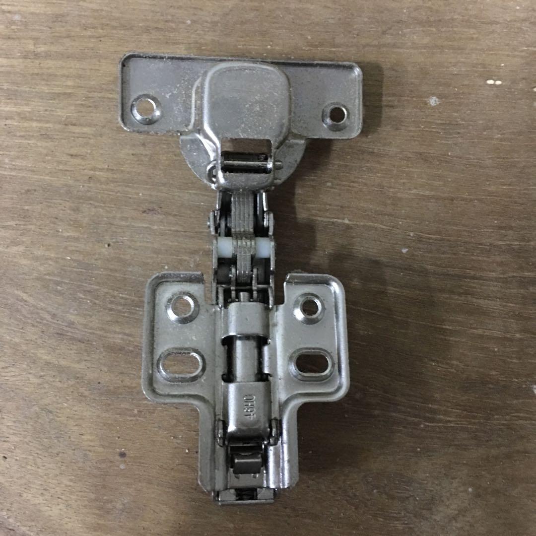 Excel Door Hinge, Soft-Closing Hinge, Everything Else on Carousell
