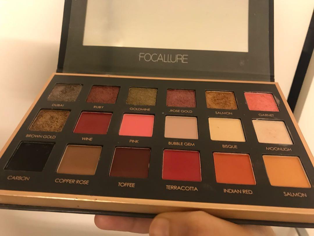 Focallure eyeshadow, Beauty & Personal Care, Face, Makeup on Carousell
