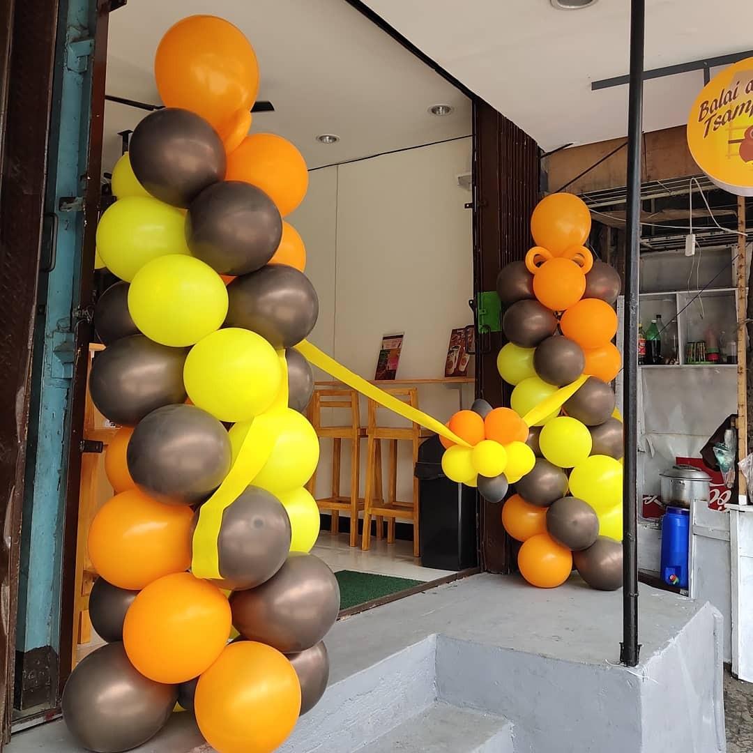 Grand opening balloons, store opening balloons, branch opening ballons ...