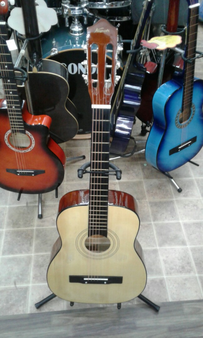 Guitar Kapok, Hobbies & Toys, Music & Media, CDs & DVDs on Carousell