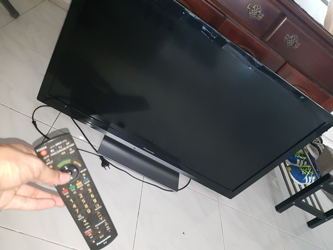 Panasonic Flat Screen Led TV, TV & Home Appliances, TV & Entertainment ...