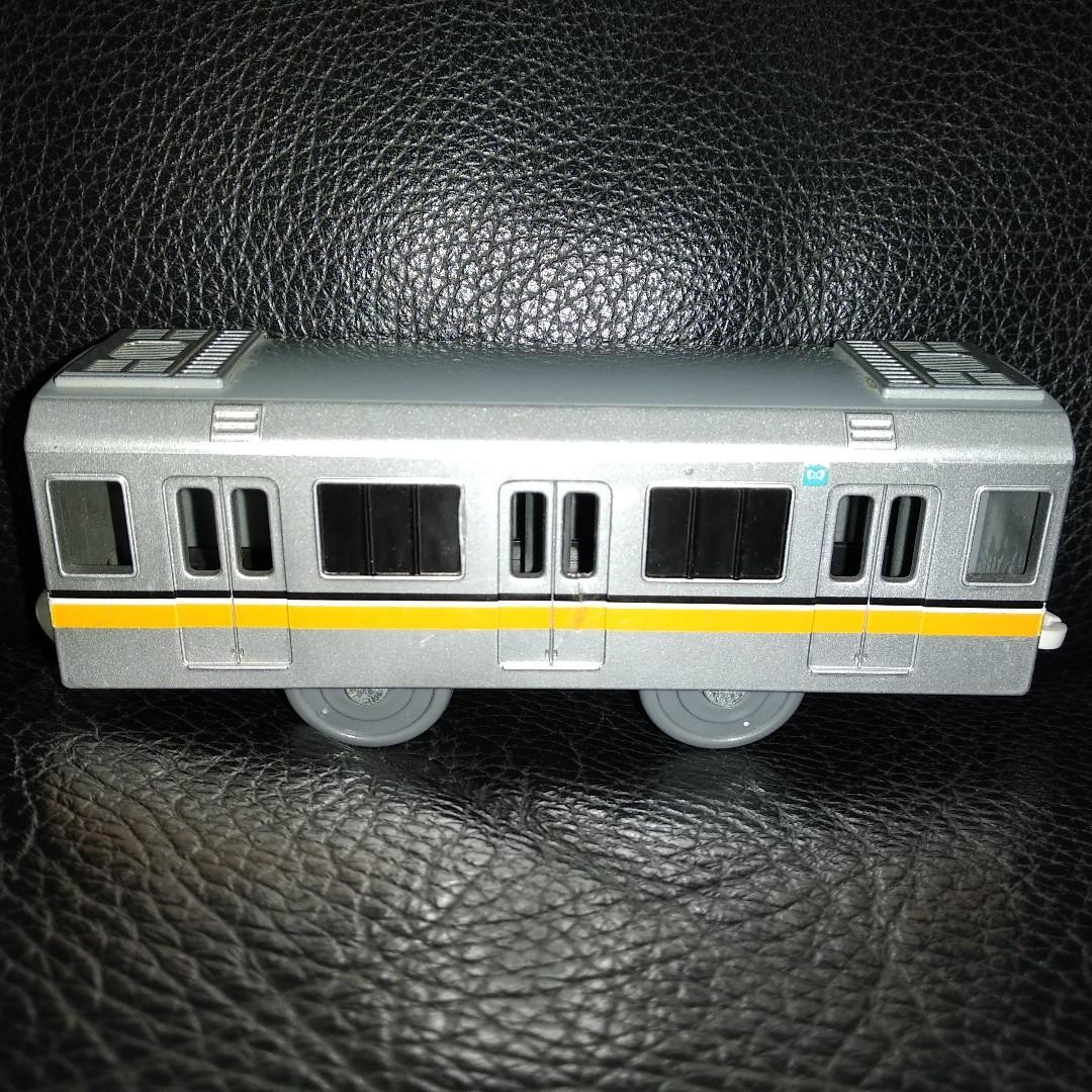Plarail Tokyo Metro 01 Series Middle Car, Hobbies & Toys, Toys & Games ...