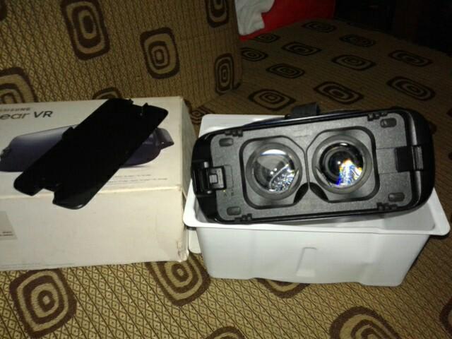 Samsung vr box, TV & Home Appliances, TV & Entertainment, TV on Carousell