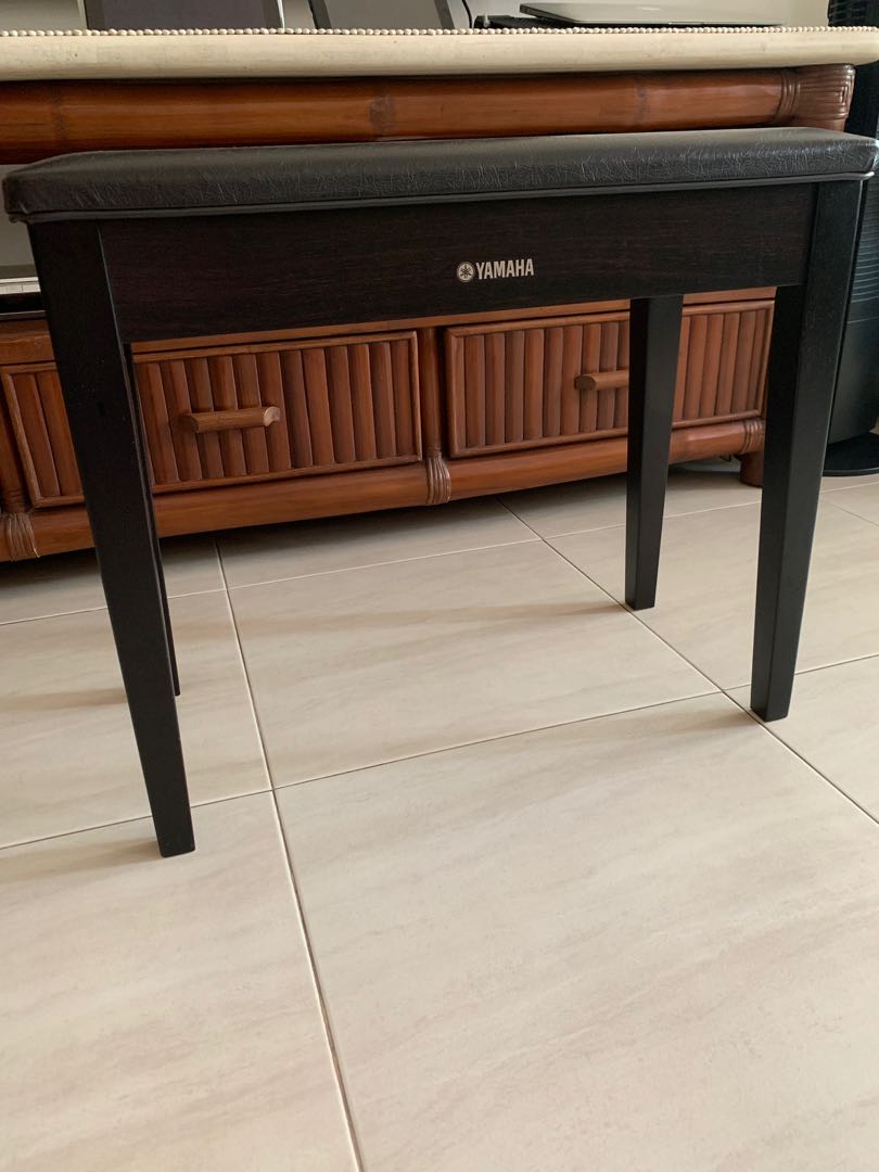 Yamaha Piano Chair, Hobbies & Toys, Music & Media, Musical Instruments ...