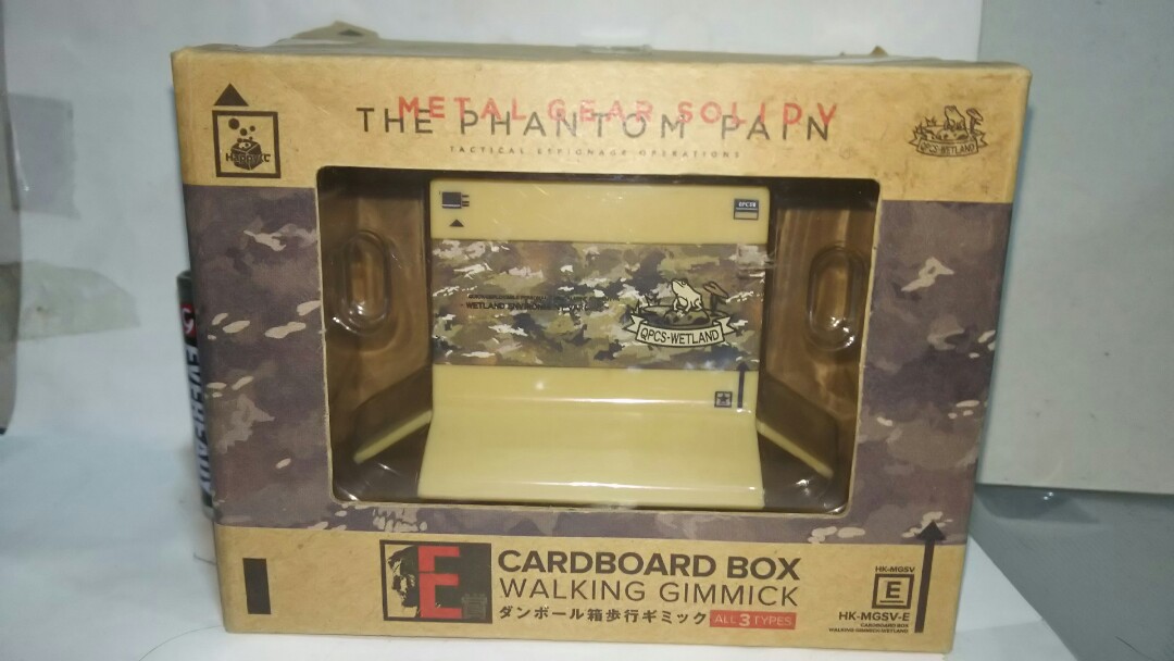 Metal Gear Solid V - The Phantom Pain, Happy Kuji Cardboard Box Walking ...