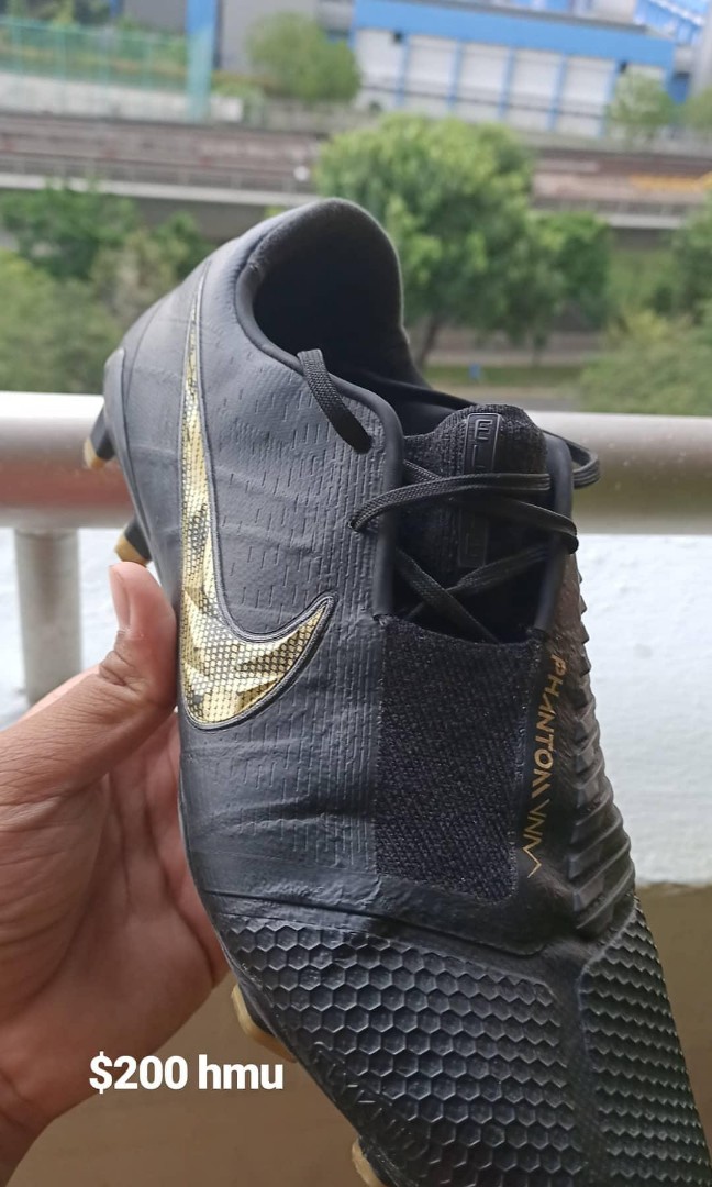 Nike phantom venom, Men's Fashion, Activewear on Carousell