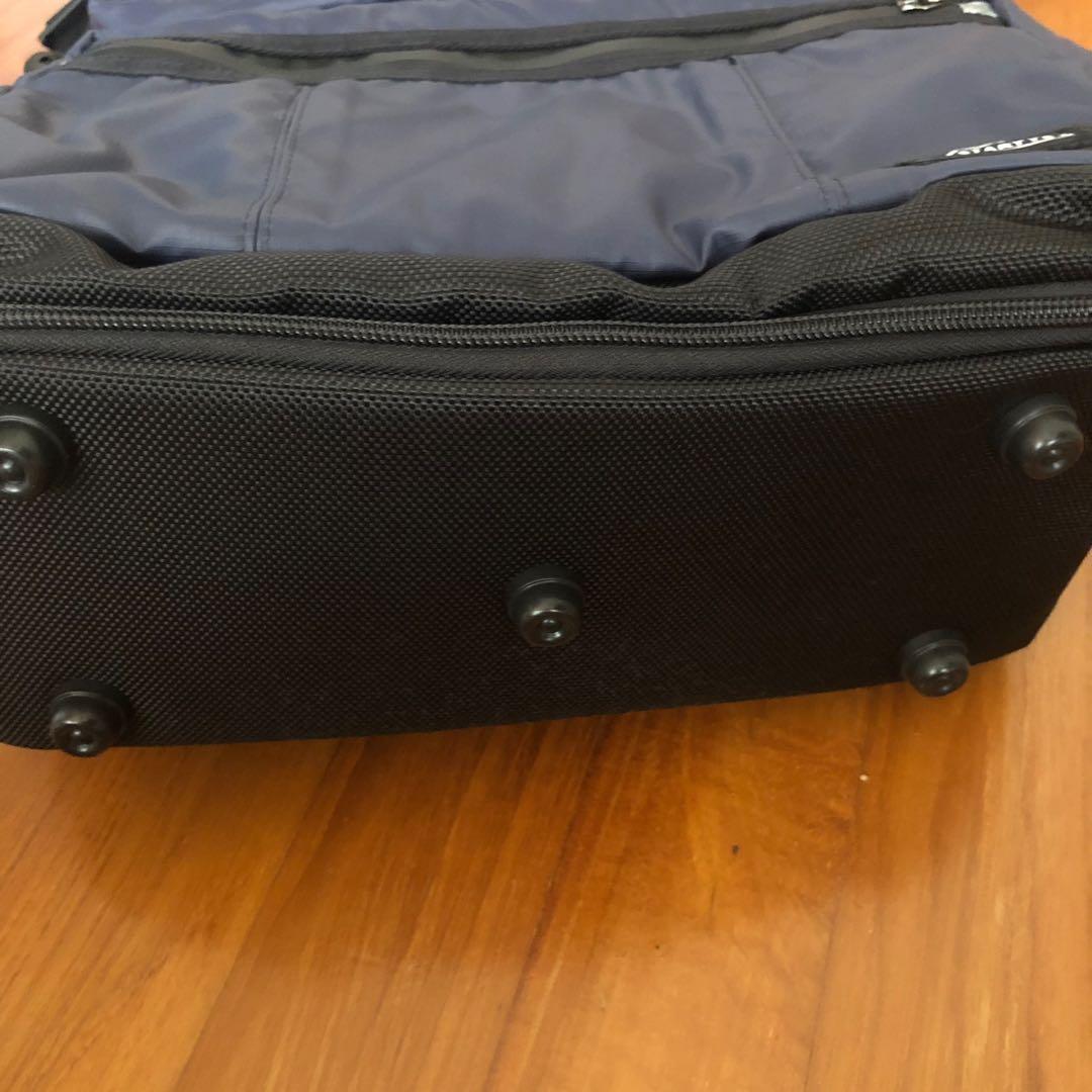 Startts Navy 3 in 1 briefcase backpack slingbag waterproof, Men's ...