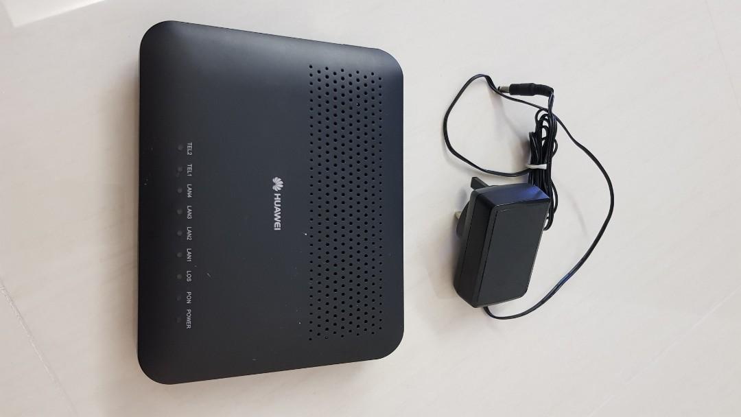 Huawei fibre modem (Echolife HG8240), Computers & Tech, Parts ...