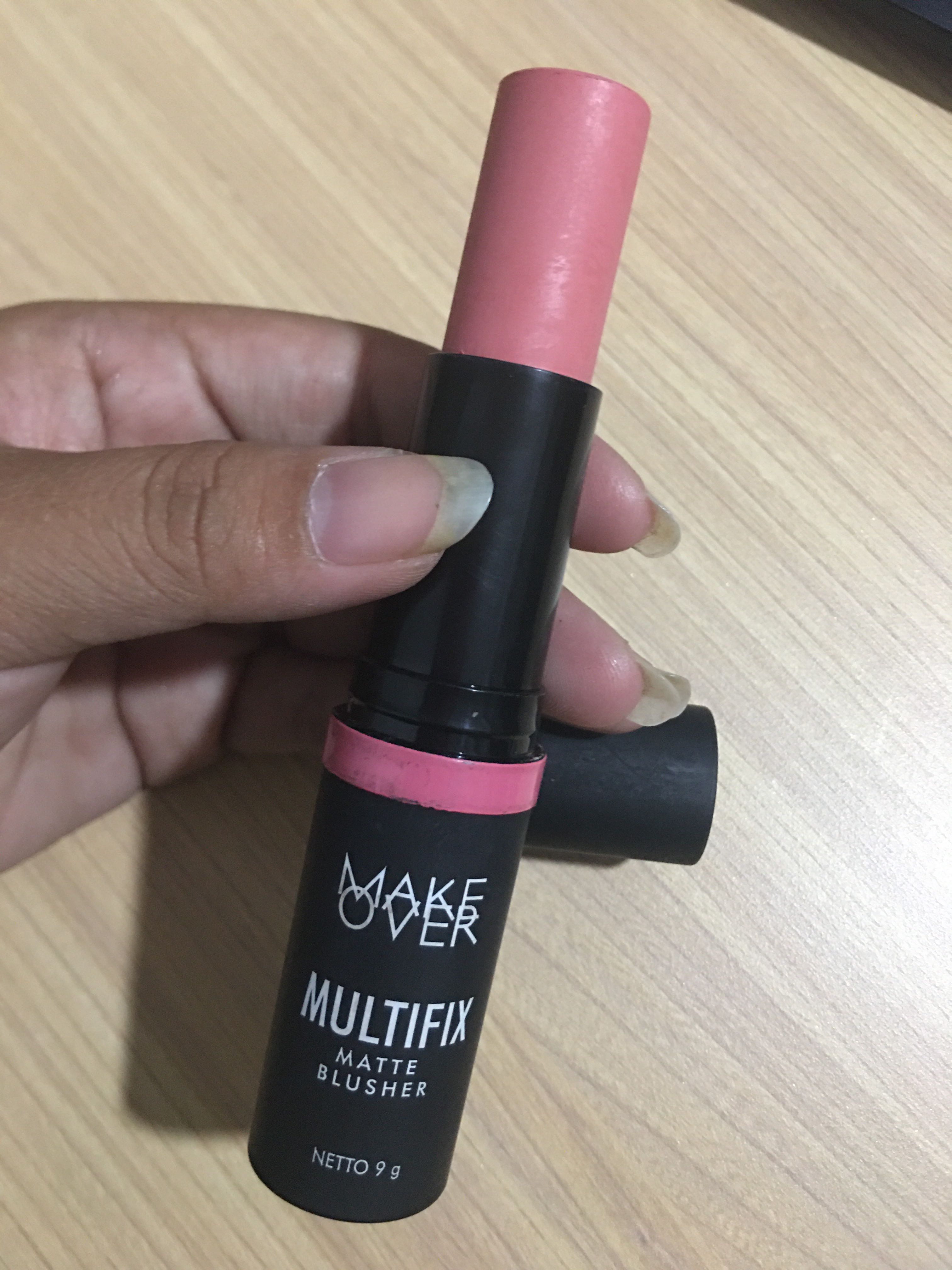 Make over blush stick, Kesehatan & Kecantikan, Rias Wajah di Carousell
