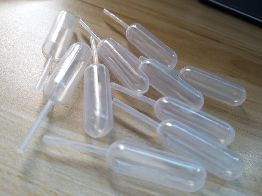 Single use mini plastic pipettes, Furniture & Home Living, Kitchenware ...