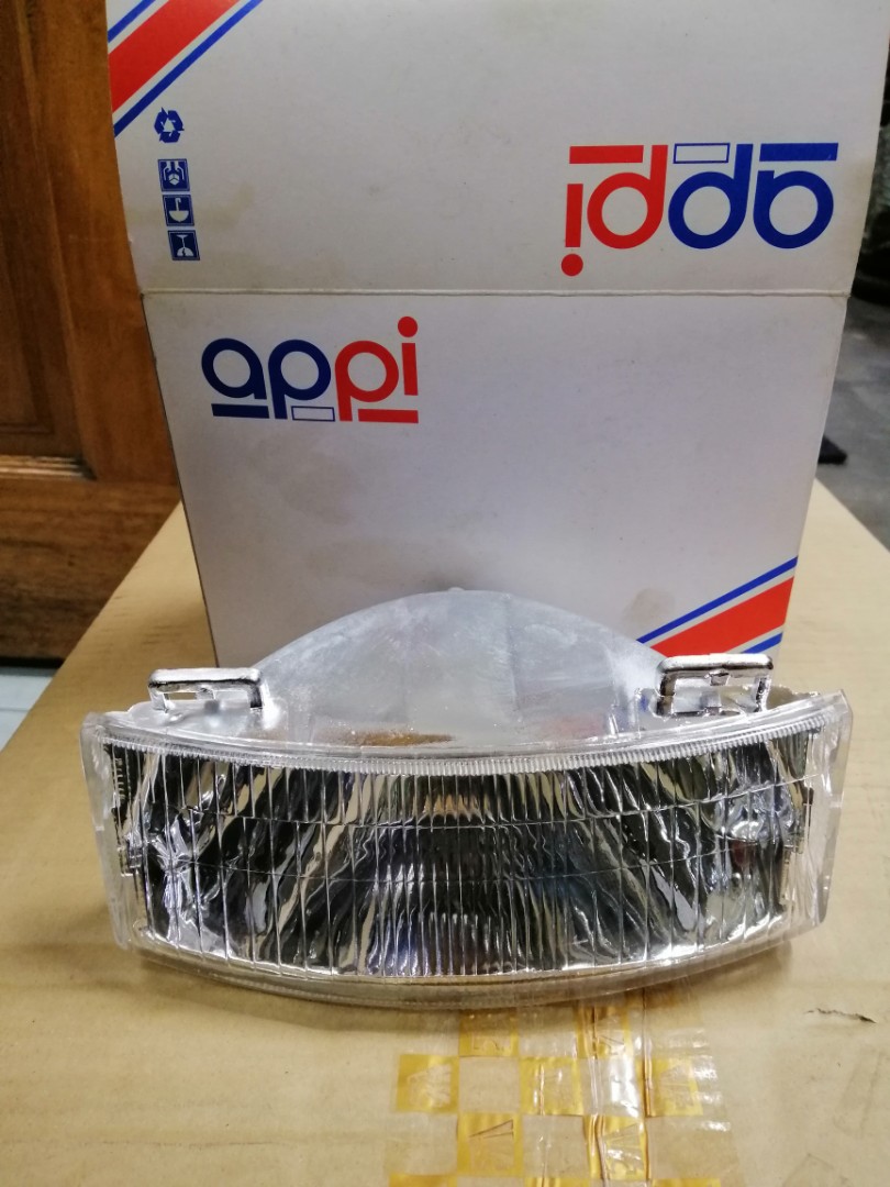 Suzuki RG110 Headlight appi, Auto Accessories on Carousell