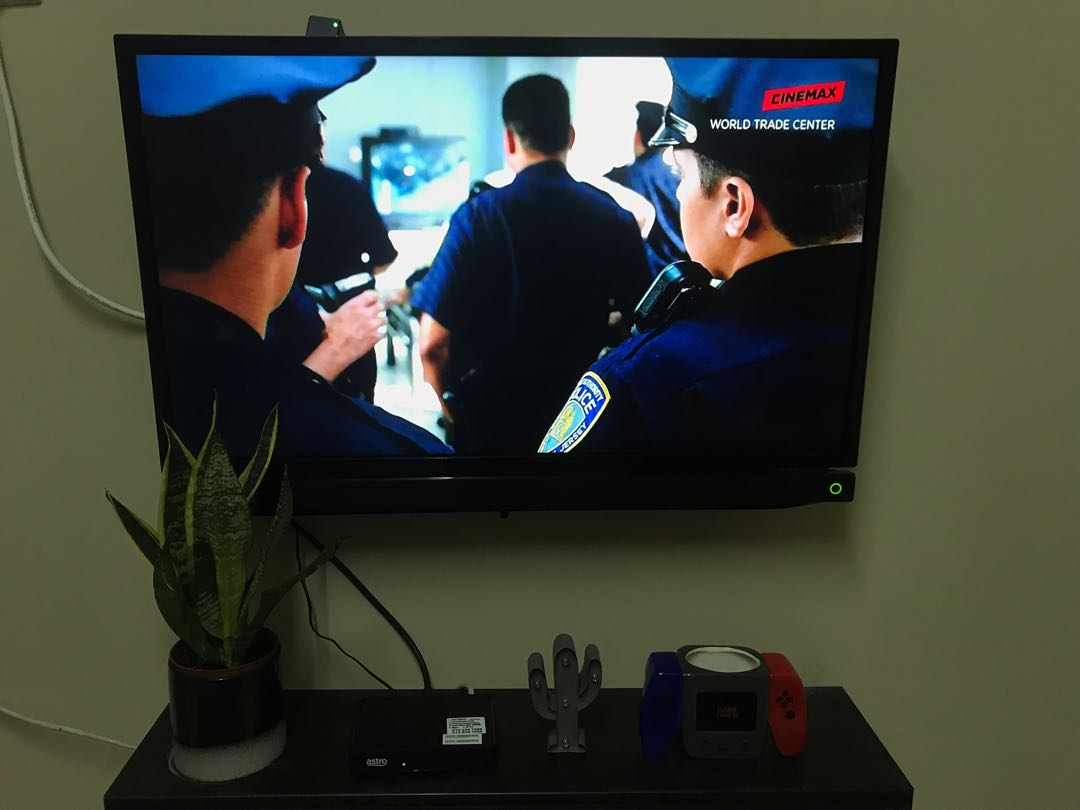 Tv toshiba, TV & Home Appliances, TV & Entertainment, TV on Carousell