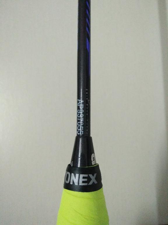 Apacs Pro Commander 4UG5 Badminton Racket, Sports Equipment, Sports ...