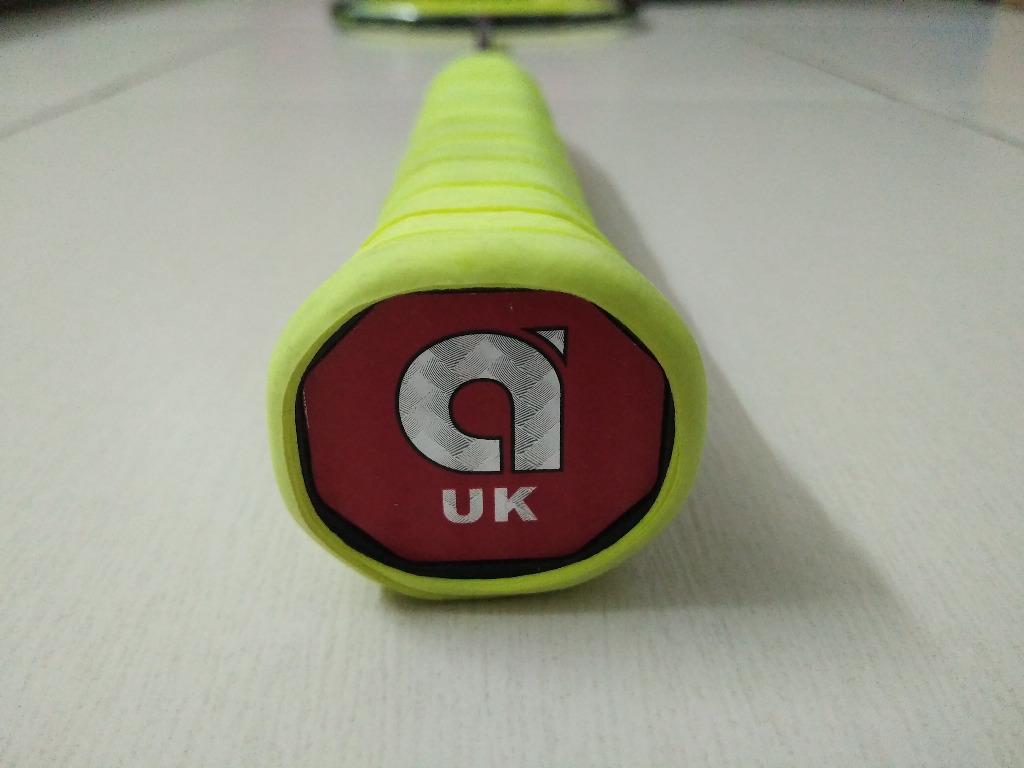 Apacs Pro Commander 4UG5 Badminton Racket, Sports Equipment, Sports ...