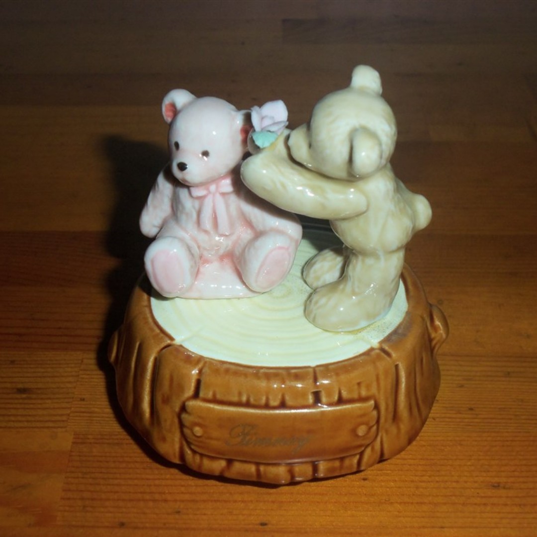 Bear Couple Music Box, Hobbies & Toys, Music & Media, Musical ...