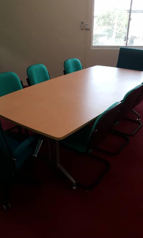 Meja Meeting (8 orang), Furniture & Home Living, Furniture, Tables ...